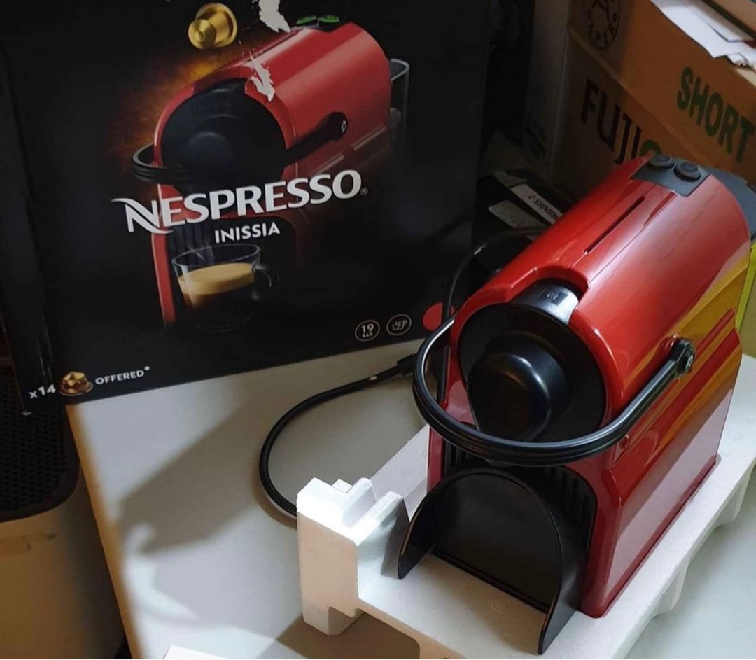 NESPRESSO INNISIA, TV & Home Appliances, Kitchen Appliances, Coffee ...