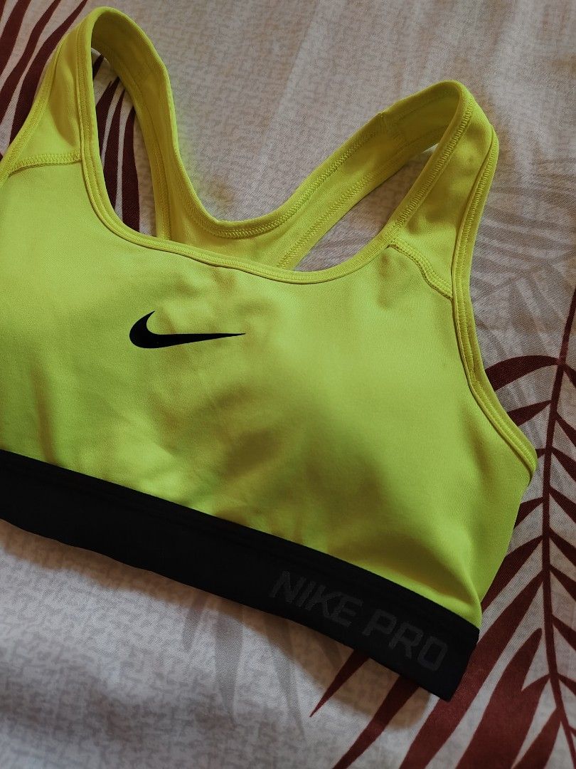 Nike Pro Sports Bra Women S Fashion Activewear On Carousell
