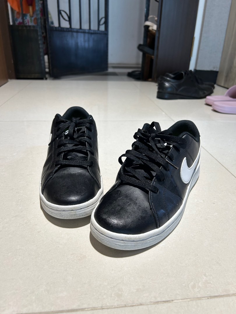 Nike shoe, Men's Fashion, Footwear, Sneakers on Carousell