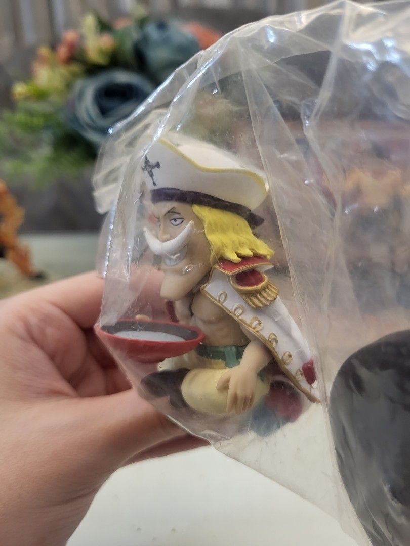 One Piece Whitebeard Mini Action Figure Display, Hobbies & Toys, Toys ...