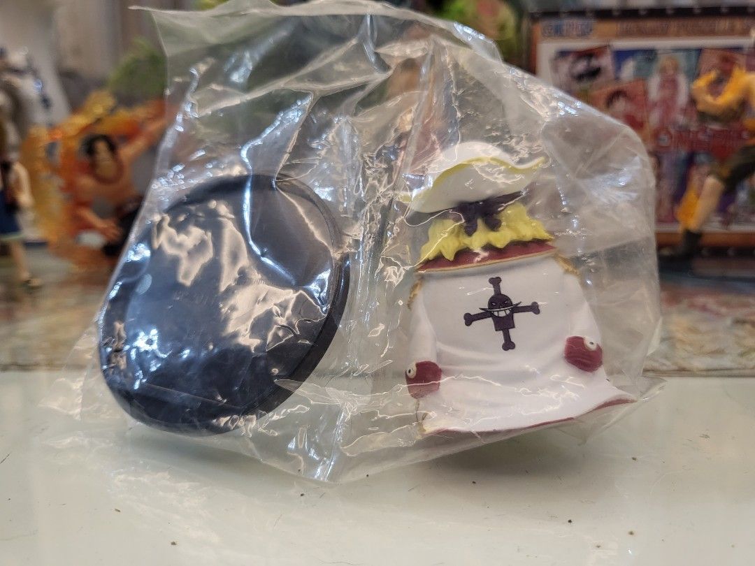 One Piece Whitebeard Mini Action Figure Display, Hobbies & Toys, Toys ...