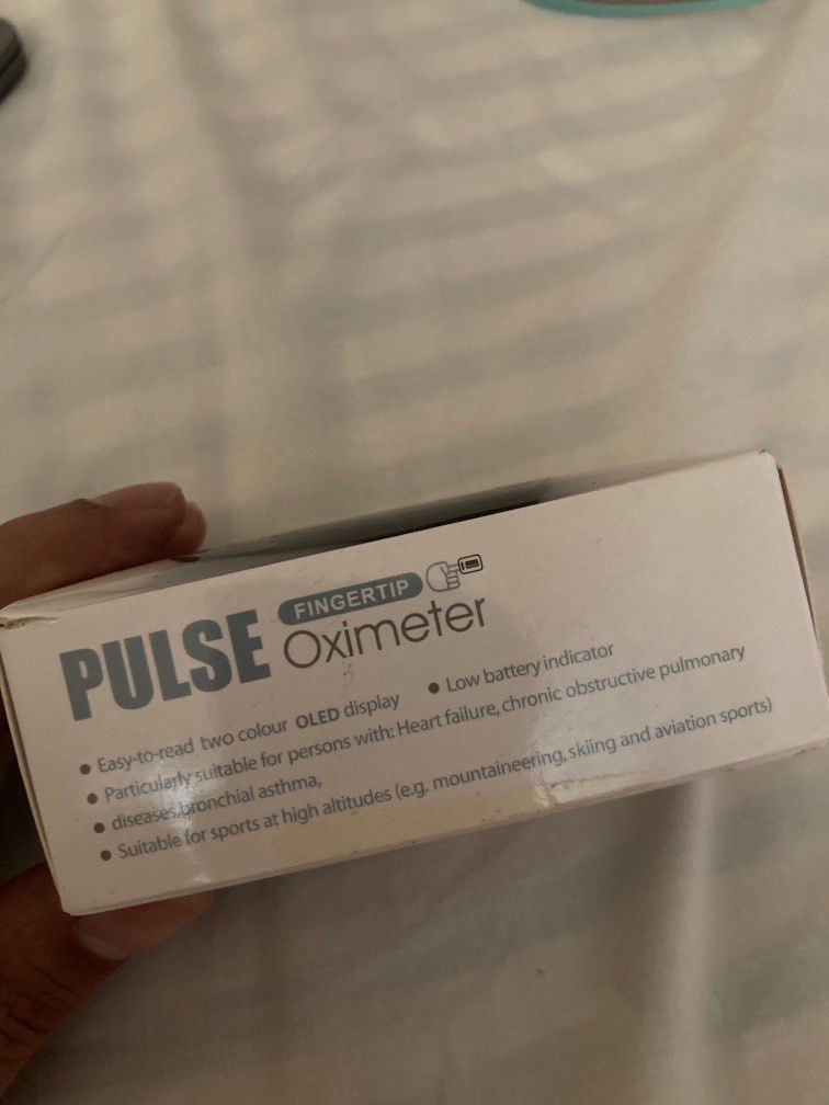 Oximeter plus c101a2, Health & Nutrition, Medical Supplies & Tools on ...