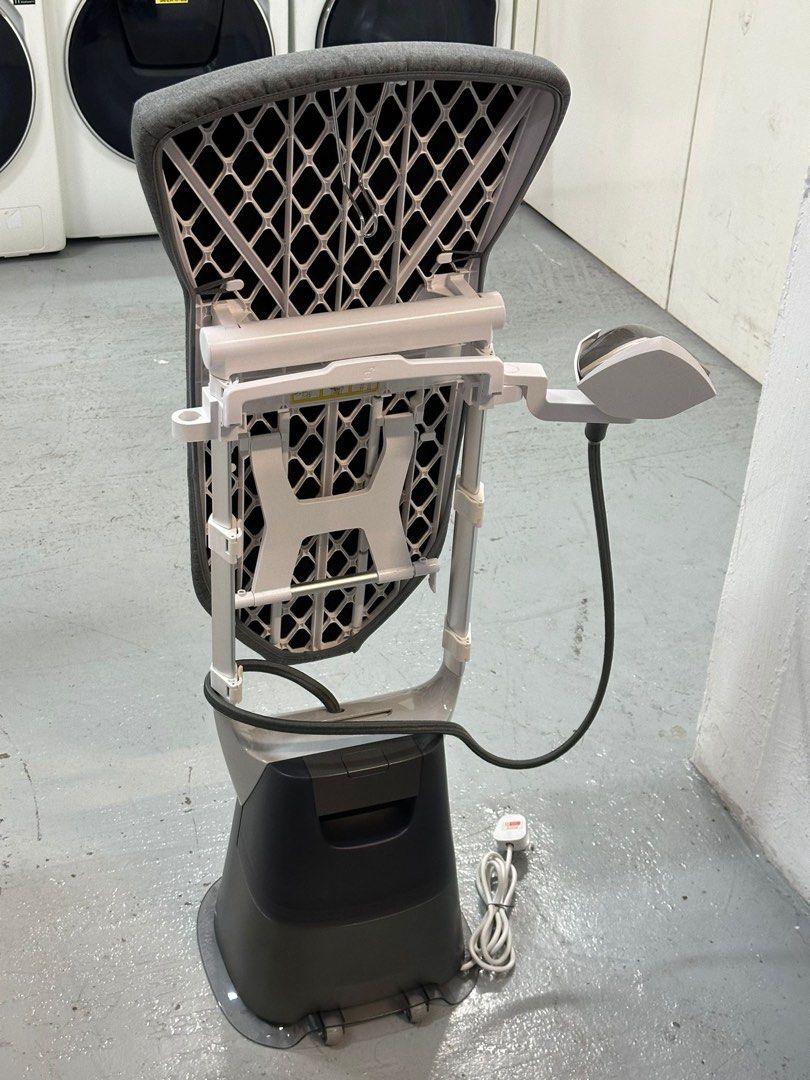 PHILIPS GC628/86 8000 SERIES ALL IN ONE IRONING SOLUTION, TV & Home ...