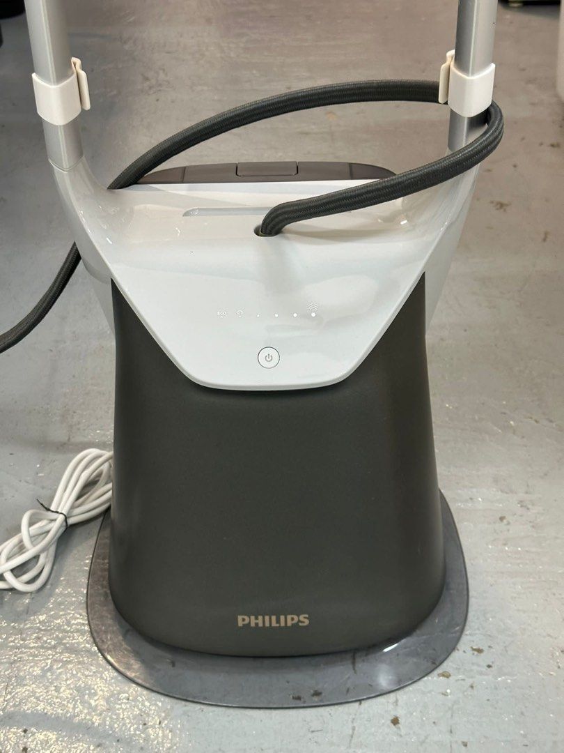 PHILIPS GC628/86 8000 SERIES ALL IN ONE IRONING SOLUTION, TV & Home ...