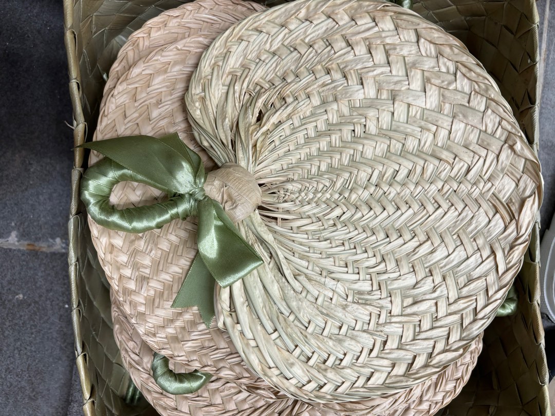 Sage Green Wedding Abaca Fan, Looking For on Carousell