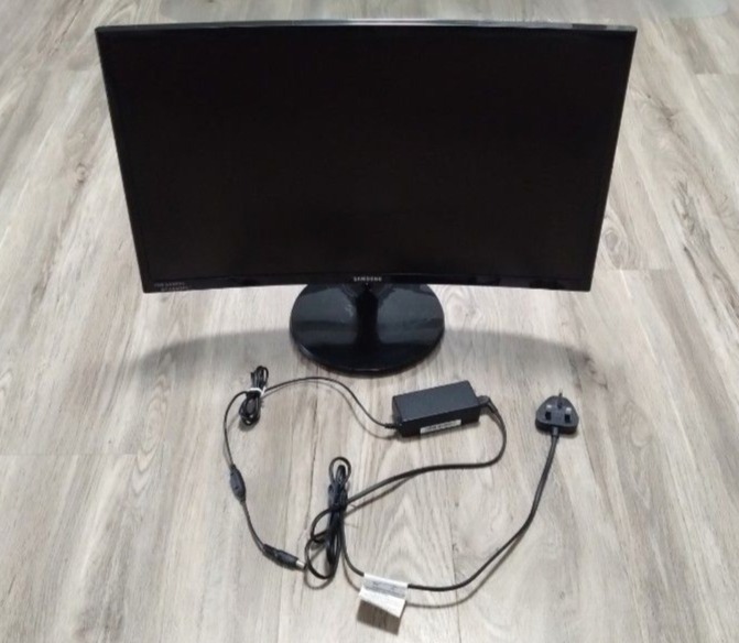 Samsung Curved Gaming Monitor (C24F390FH), Computers & Tech, Parts ...