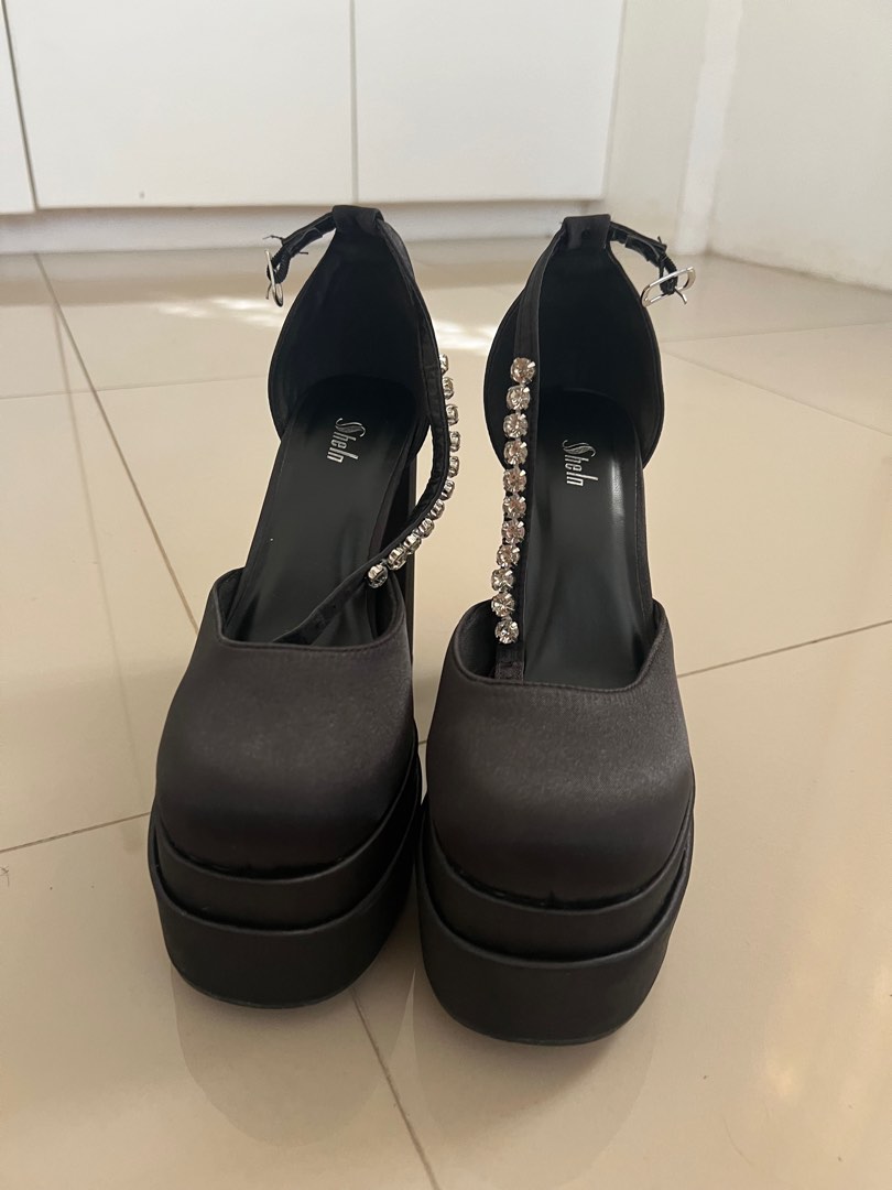 Satin double platform heel, Women's Fashion, Footwear, Heels on Carousell