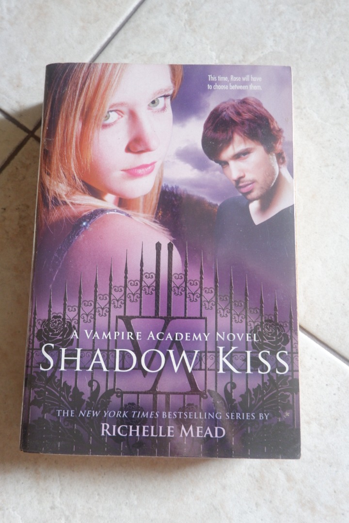 Shadow Kiss by Richelle Mead, Hobbies & Toys, Books & Magazines, Fiction & Non-Fiction on Carousell