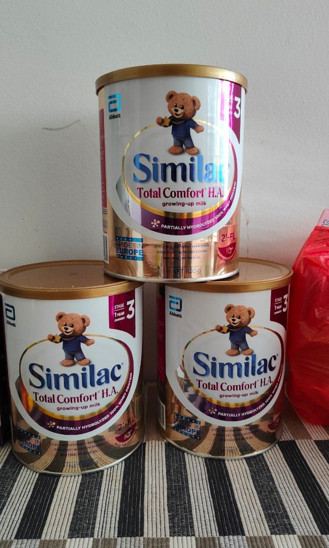 Formula Similac Stage 2 Sealed 1 open scooped once Total comfort Three ...