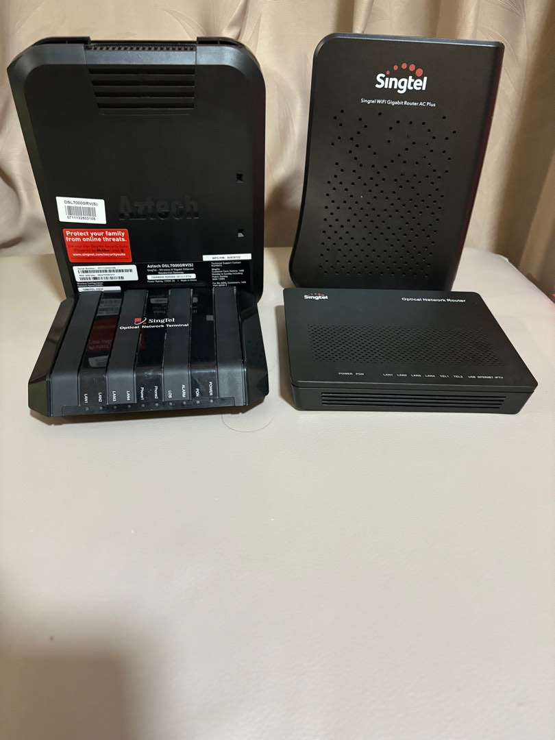 Singtel Wifi router, Computers & Tech, Parts & Accessories, Networking ...