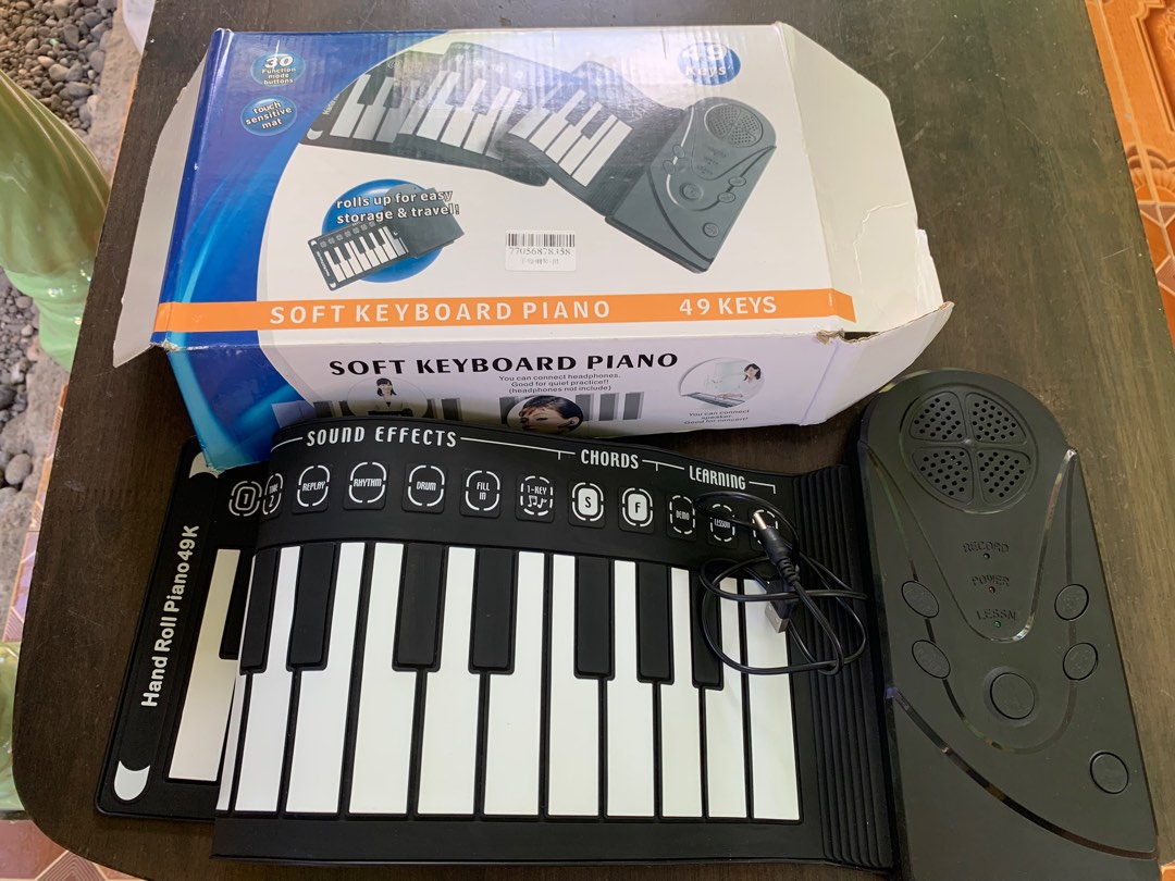 Soft keyboard piano, Hobbies & Toys, Music & Media, Musical Instruments ...