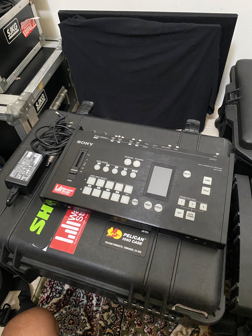 Switcher SONY MCX-500, Photography, Video Cameras on Carousell
