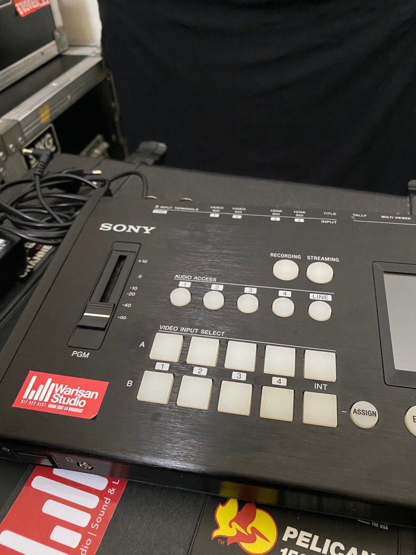 Switcher SONY MCX-500, Photography, Video Cameras on Carousell