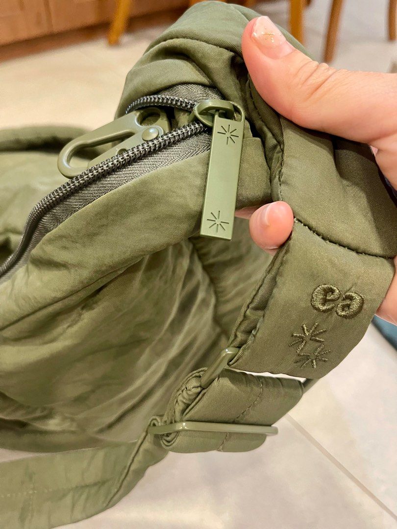 The Paper Bunny X Cheak Collab Puffer Carryall, Women's Fashion, Bags ...