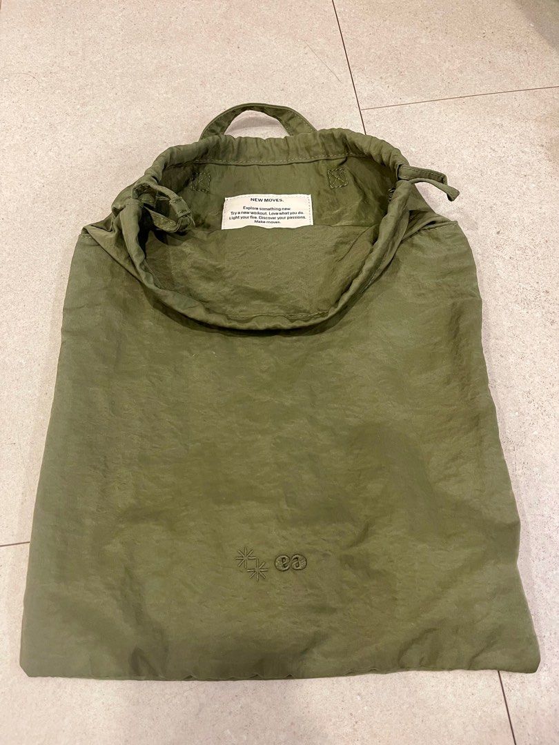 The Paper Bunny X Cheak Collab Puffer Carryall, Women's Fashion, Bags ...