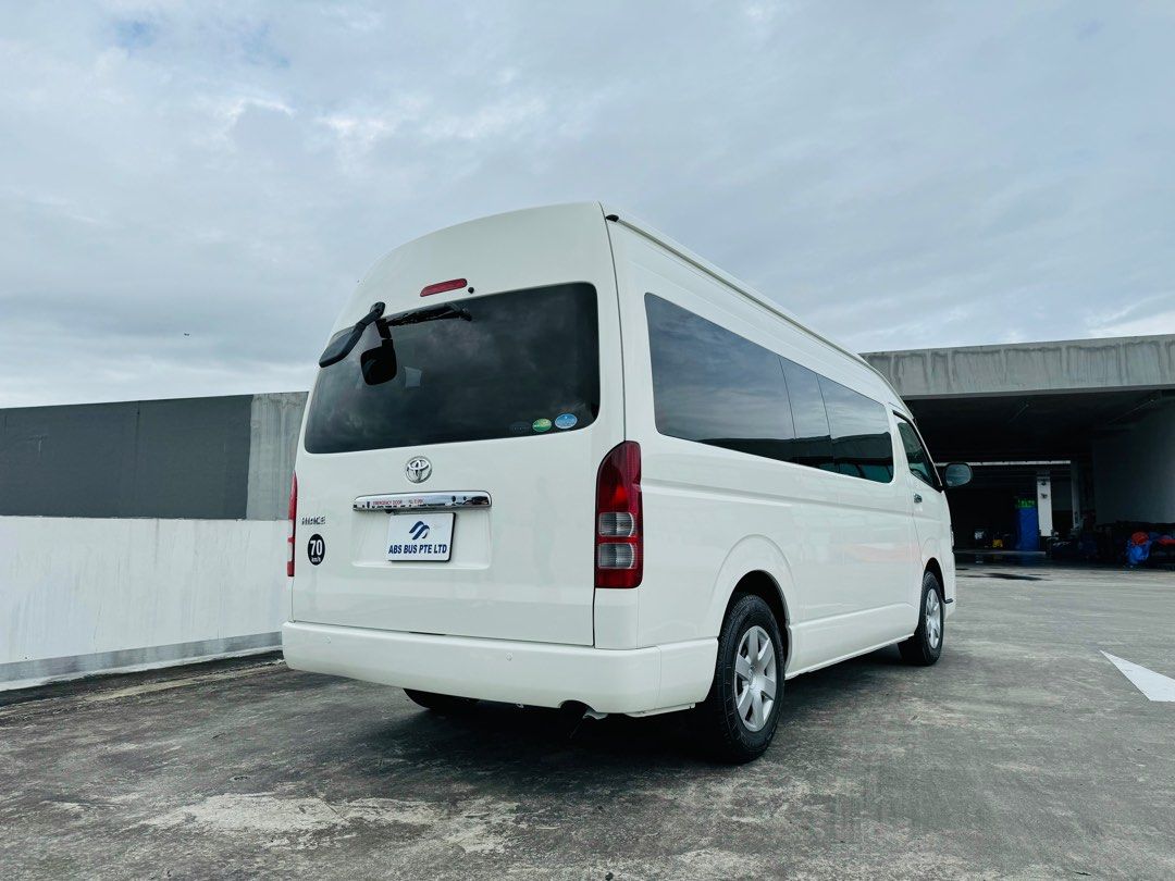 Toyota Hiace Commuter GL 2.8 Auto, Cars, Commercial Vehicles, Used on ...