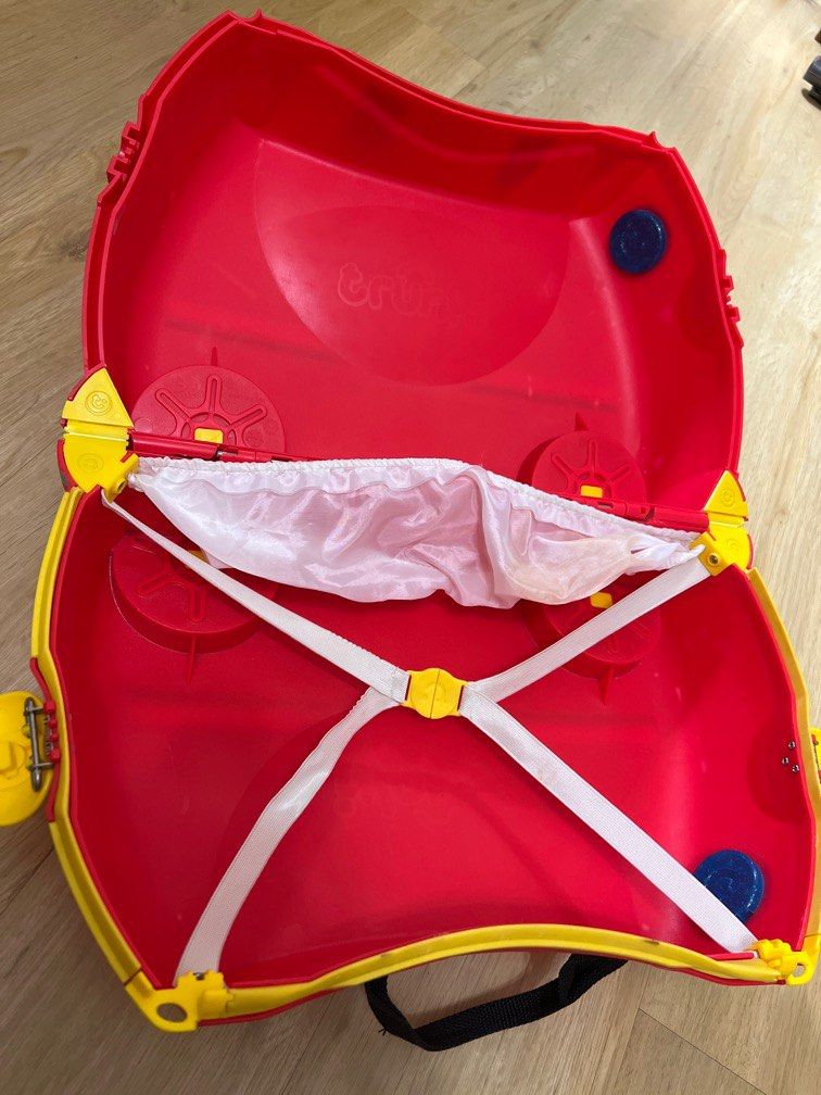 Trunki Luggage Suitcase Fire Engine Firetruck, Babies & Kids, Going Out ...