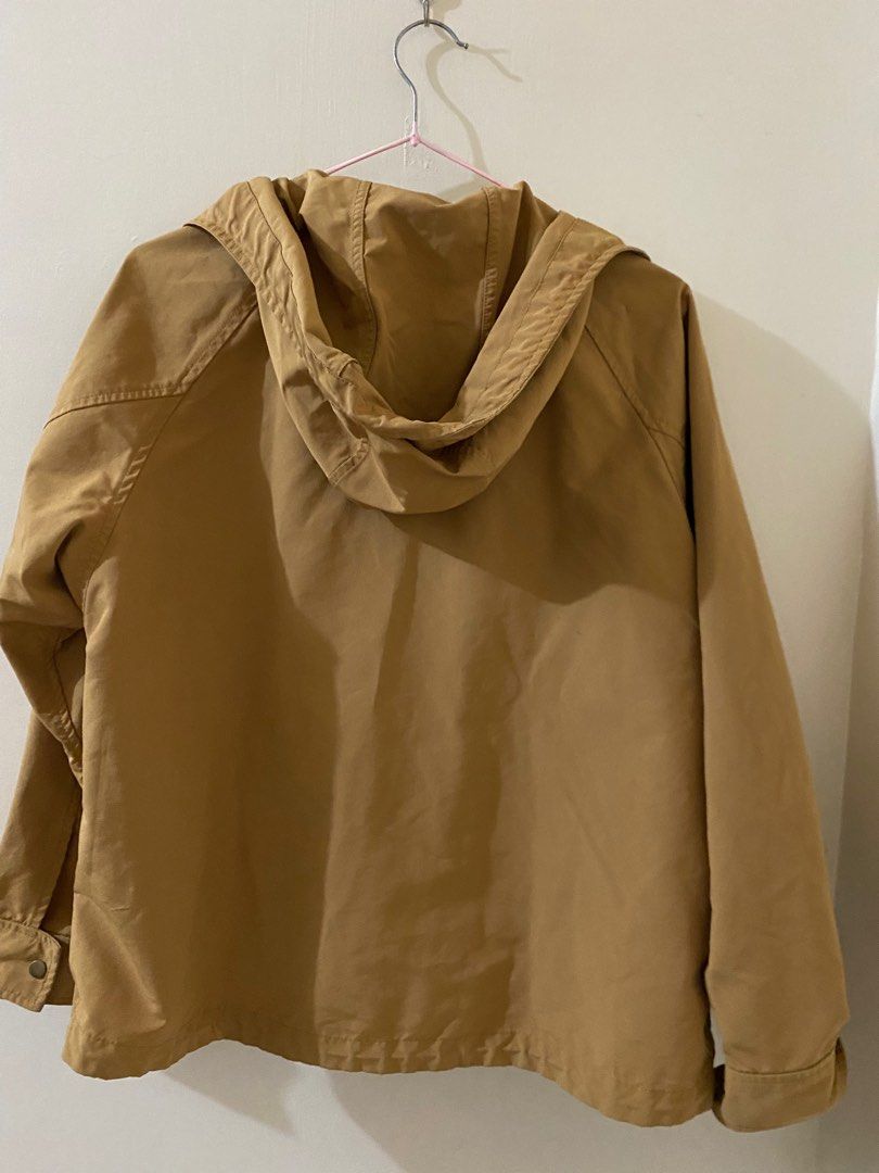 UNIQLO jacket, Women's Fashion, Coats, Jackets and Outerwear on Carousell