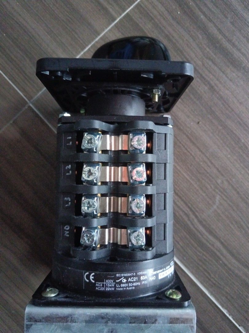 Ups bypass switch, TV & Home Appliances, Electrical, Adaptors & Sockets ...