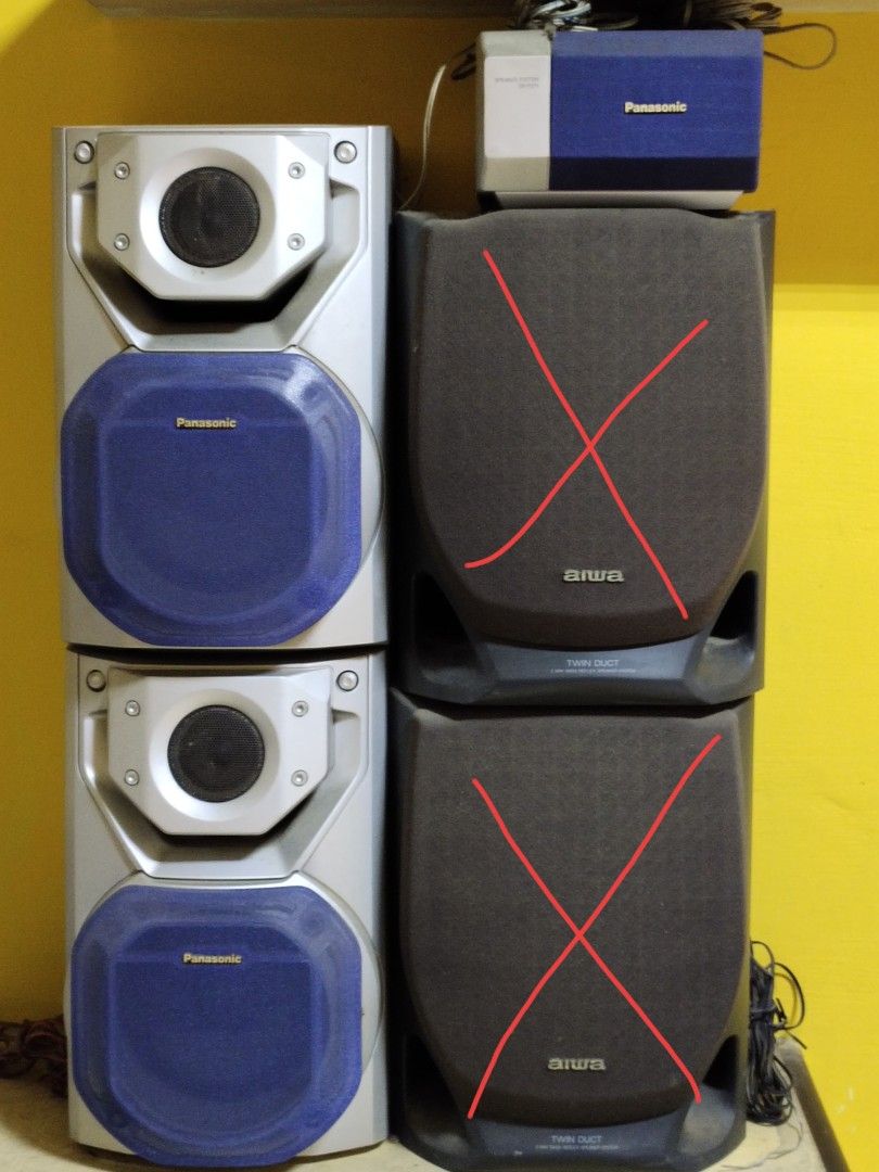 VINTAGE PANASONIC 2 SPEAKERS AND 2 SOUND SURROUND SPEAKERS.(MADE IN ...