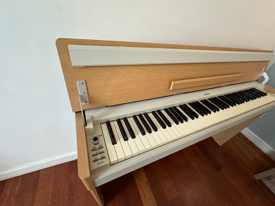 Yamaha Electric Piano, Hobbies & Toys, Music & Media, Musical ...