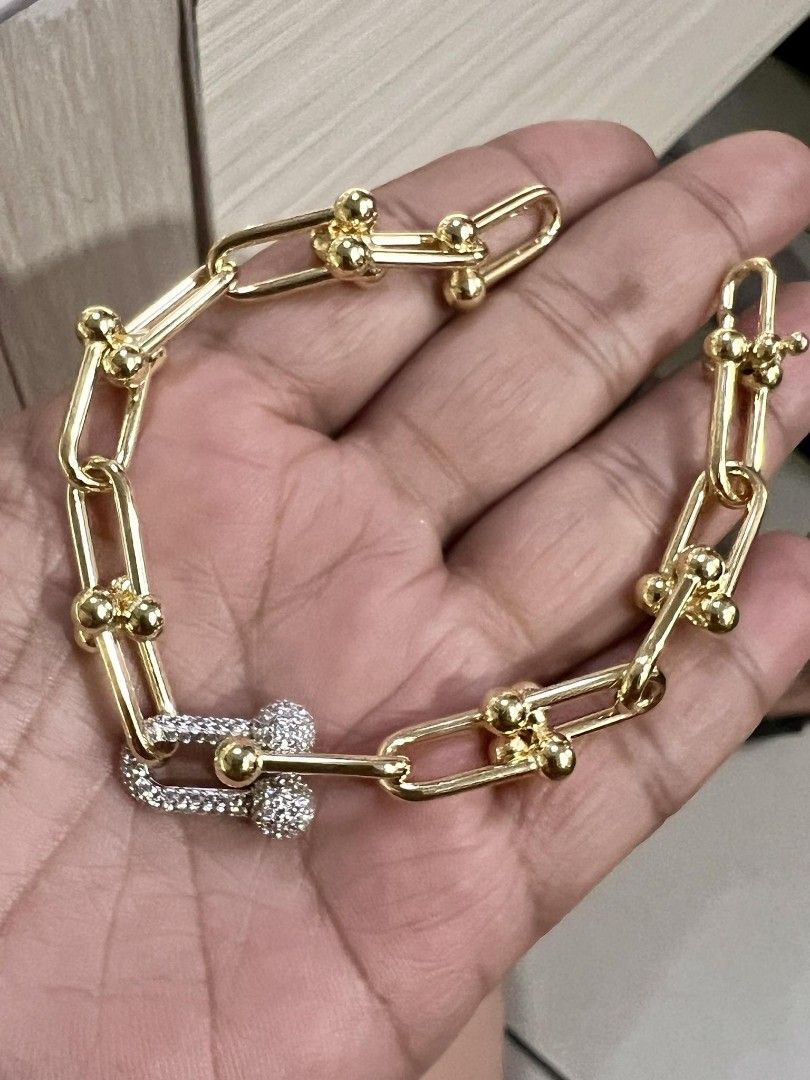 18K Saudi Gold hardware bracelet, Women's Fashion, Jewelry & Organizers ...