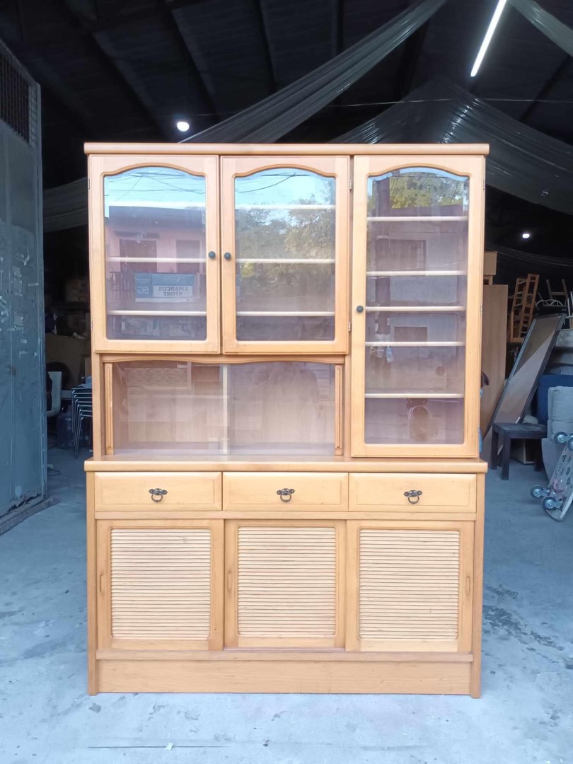 3 door display Cabinet, Furniture & Home Living, Furniture, Shelves ...