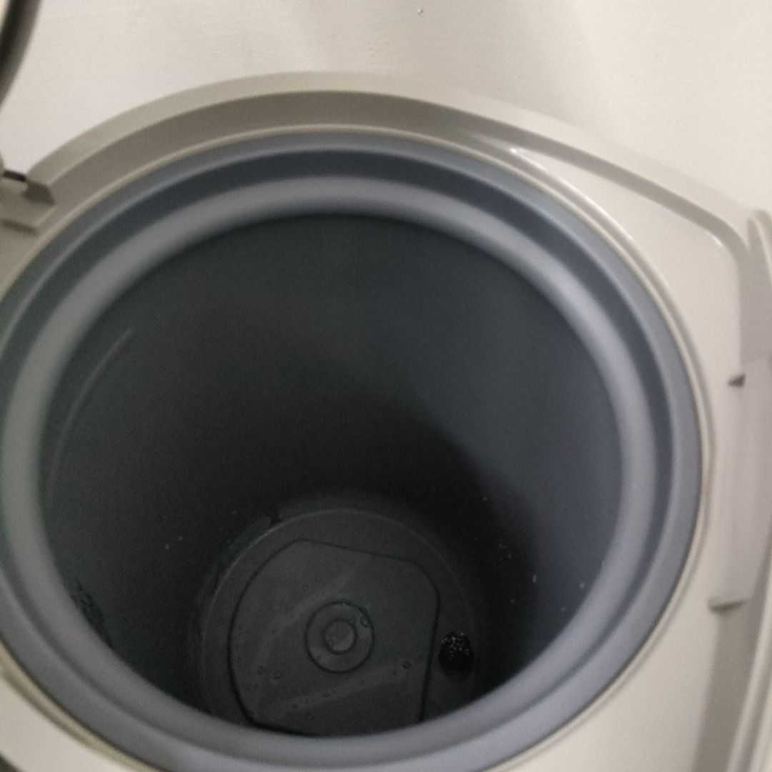 二手 象印 熱水瓶 CV-DSF 5公升 出廠年份2023年, 電視及其他電器 , 廚房用品, 濾水器及飲水機在旋轉拍賣