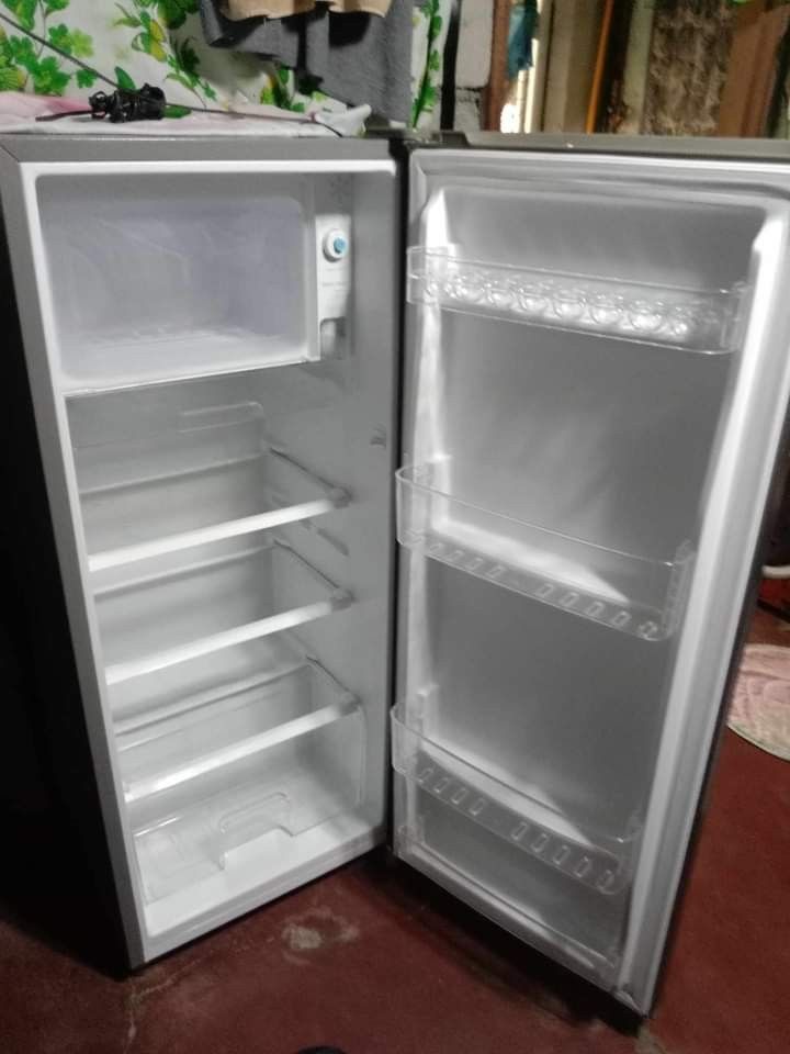 AMERICAN HOMES REFRIGERATOR INVERTER FOR SALE, TV & Home Appliances ...