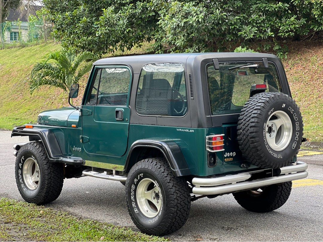 American Jeep Wrangler yj, Cars, Cars for Sale on Carousell
