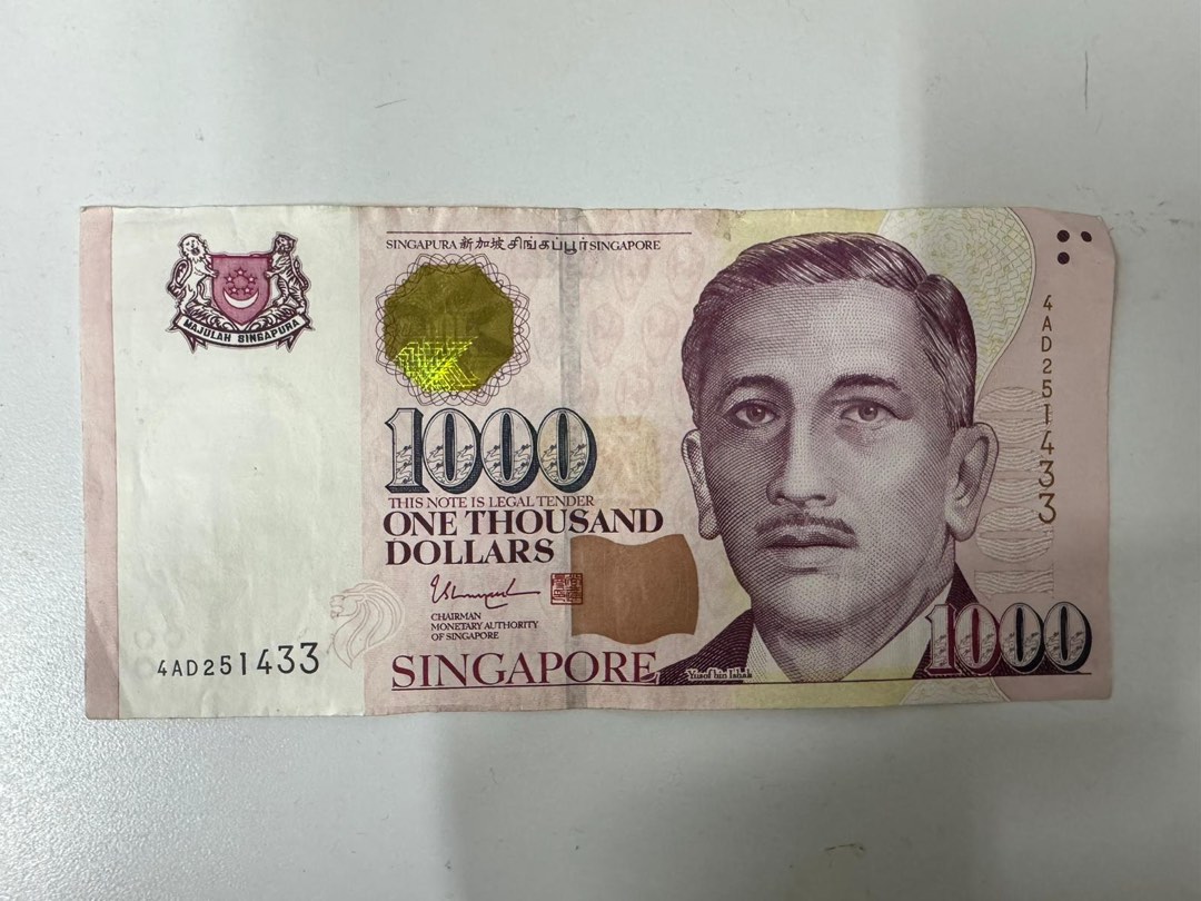 Authentic SGD $1000 note, Hobbies & Toys, Memorabilia & Collectibles ...