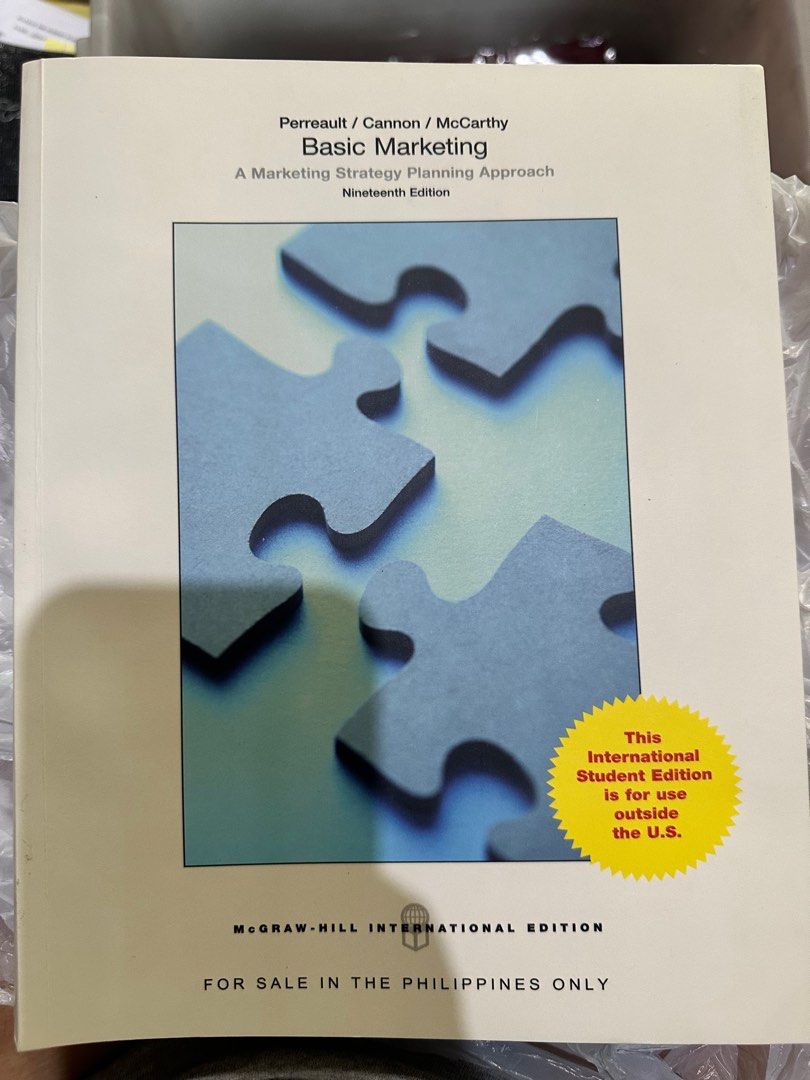 Basic Marketing Mcgrawhill / Perreault / Cannon / McCarthy, Hobbies & Toys, Books & Magazines ...