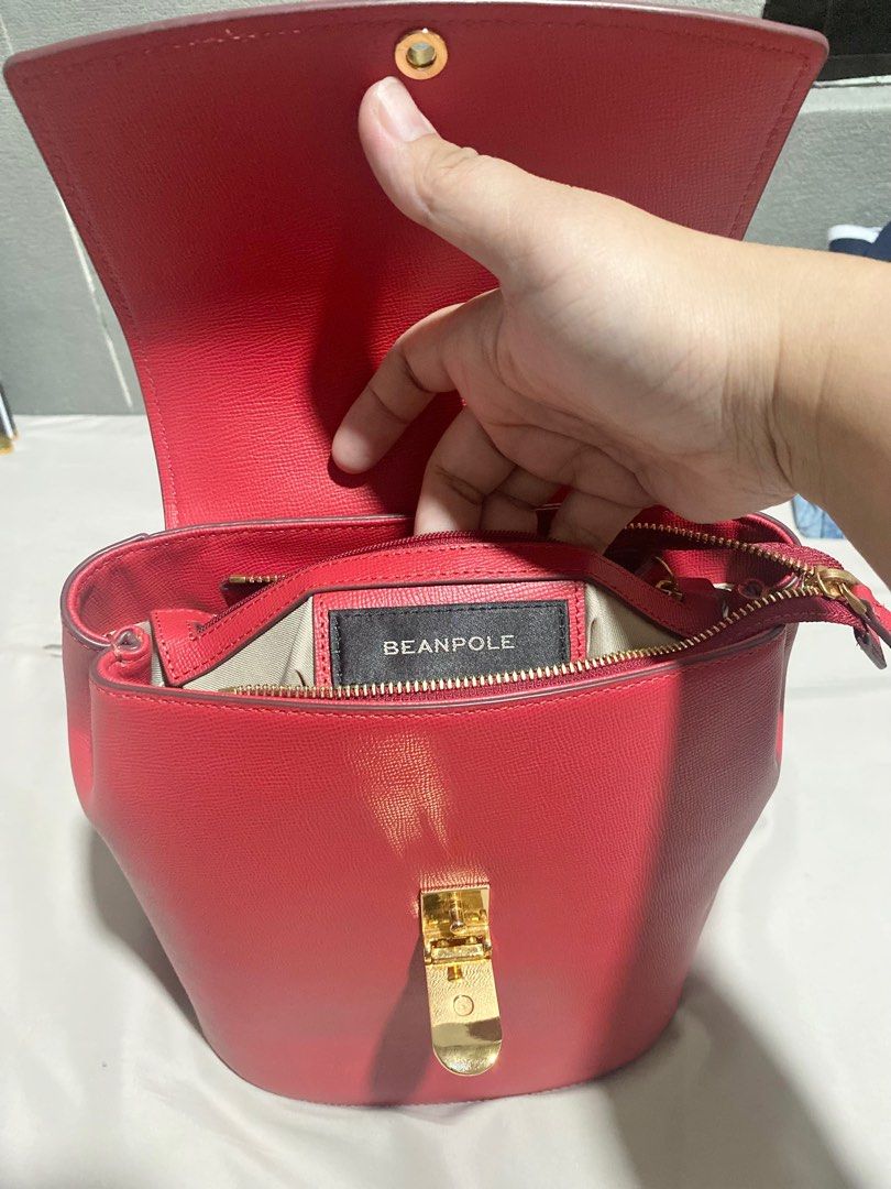 Beanpole backpack, Women's Fashion, Bags & Wallets, Backpacks on Carousell