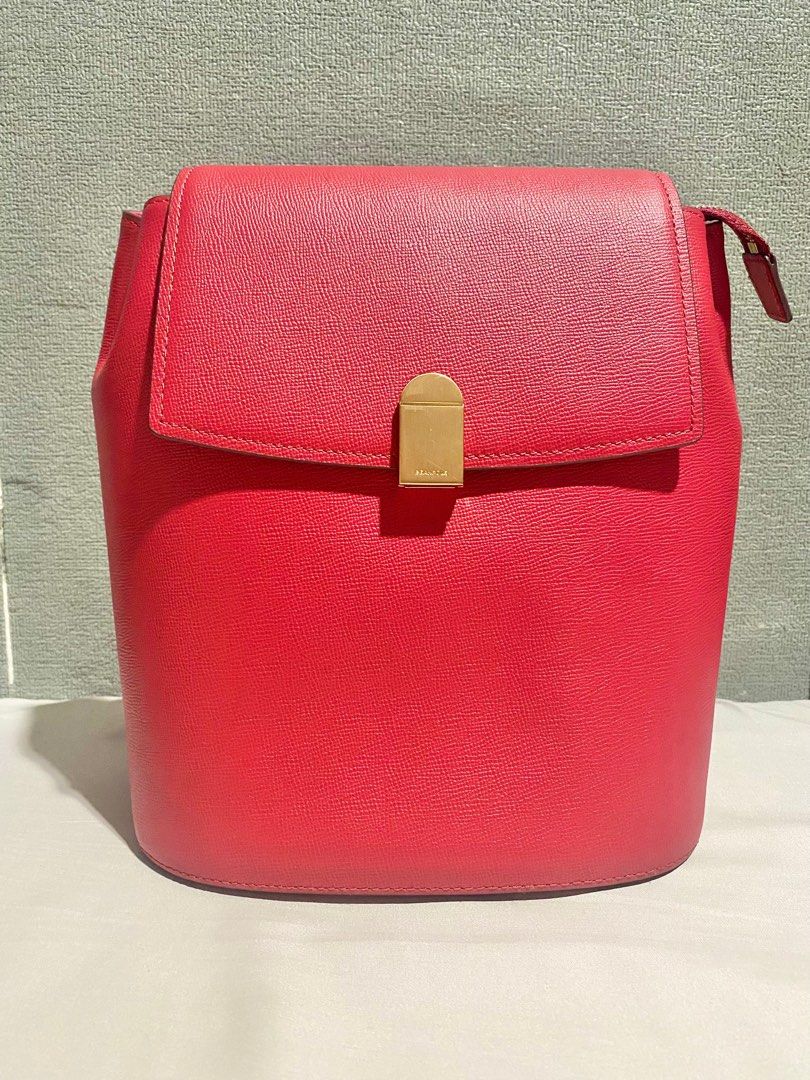 Beanpole backpack, Women's Fashion, Bags & Wallets, Backpacks on Carousell
