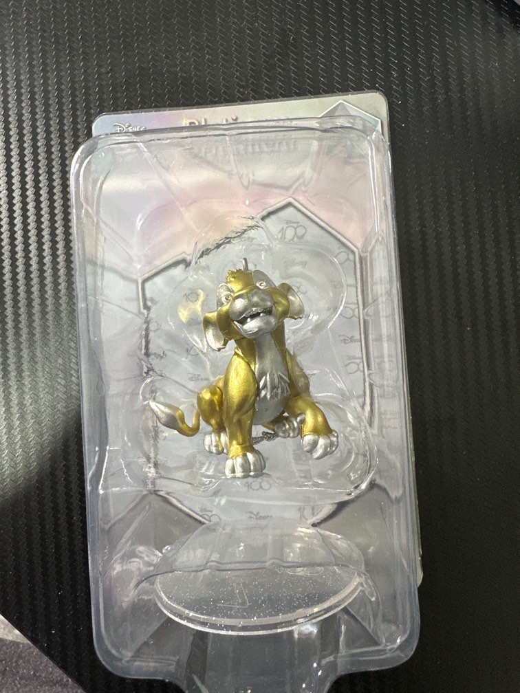 BNIB platinum Disney 100 Simba, Hobbies & Toys, Memorabilia ...