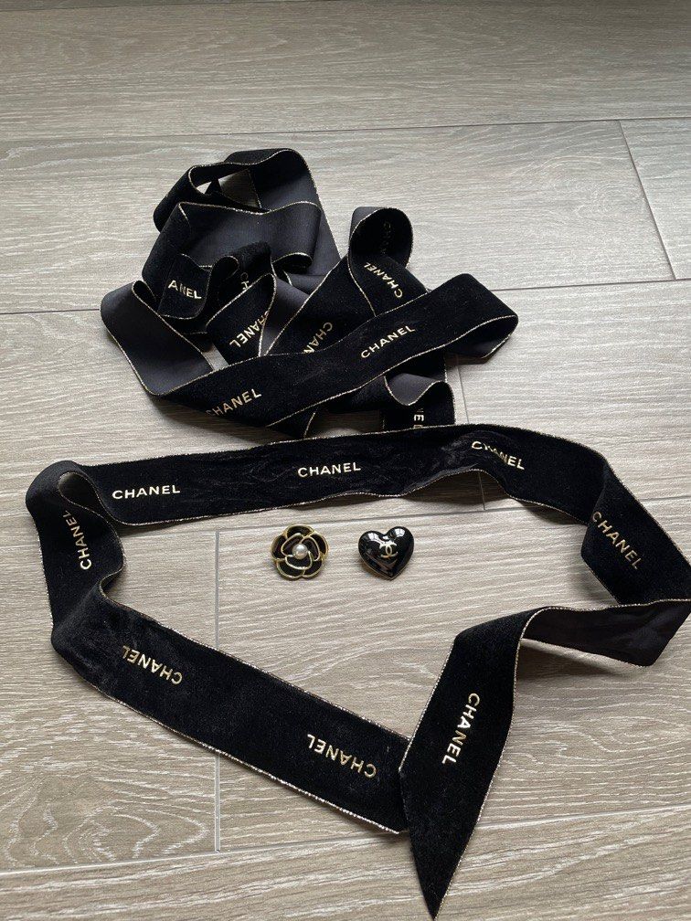 Chanel Charm & Ribbons, Luxury, Accessories on Carousell