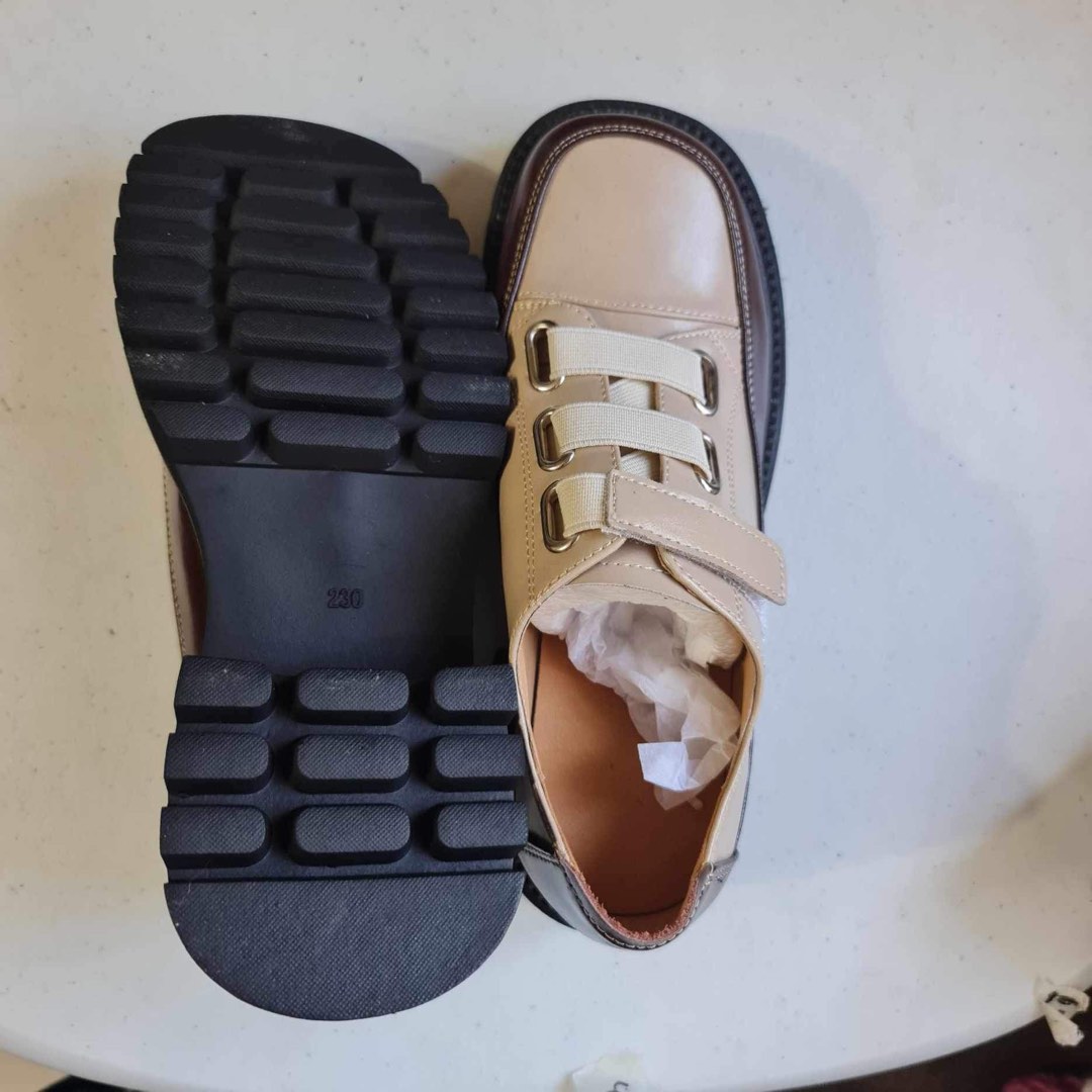 Chunky loafer type shoes, Women's Fashion, Footwear, Loafers on Carousell