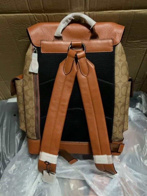 Coach Hudson Backpack In Signature Canvas, Men's Fashion, Bags ...