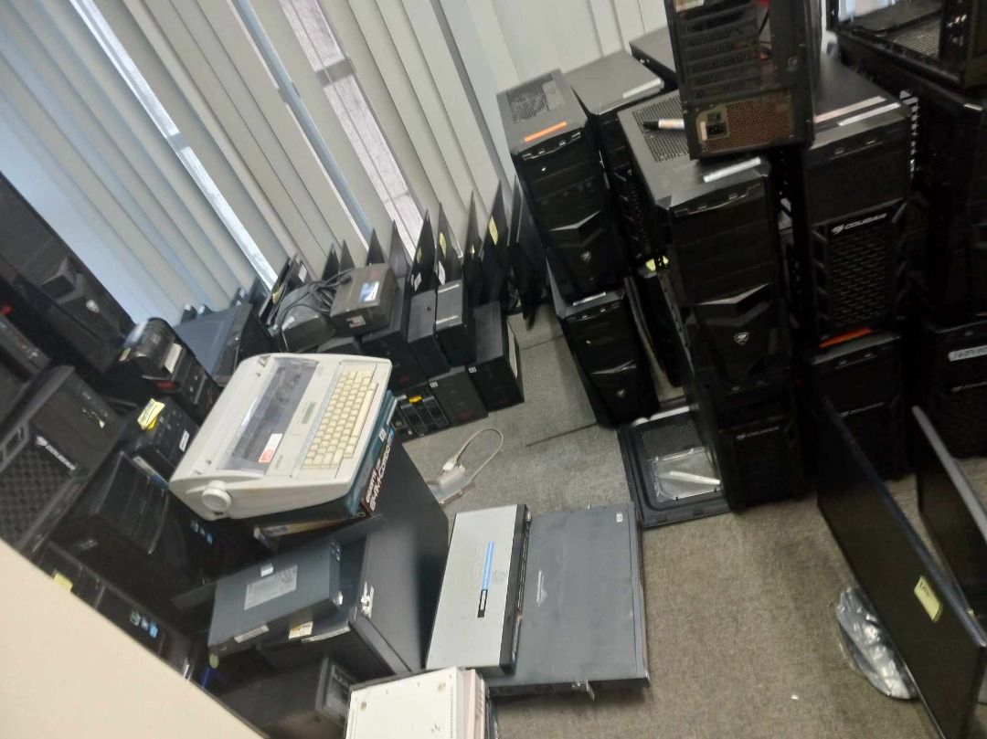 Disposal Computers, Laptop, Server Moved Out Buyer Here!!!, Everything Else, Looking For on ...