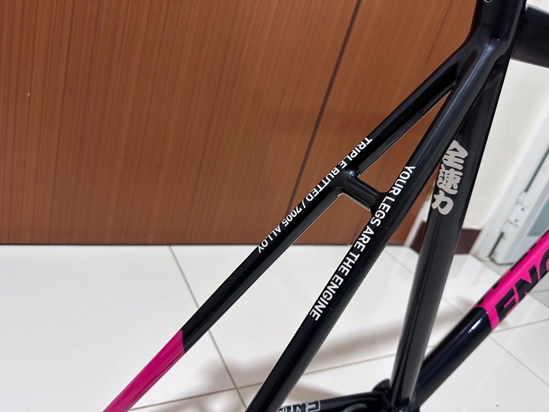 Engine 11 sprinter fixie, Sports Equipment, Bicycles & Parts, Bicycles ...