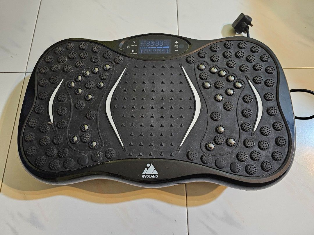 Evoland vibration power plate, Sports Equipment, Exercise & Fitness ...
