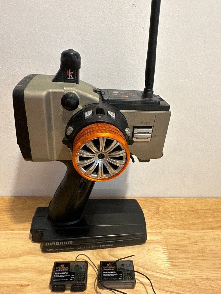 Futaba 3PK radio with Spektrum module & 2 original tx, Hobbies & Toys ...