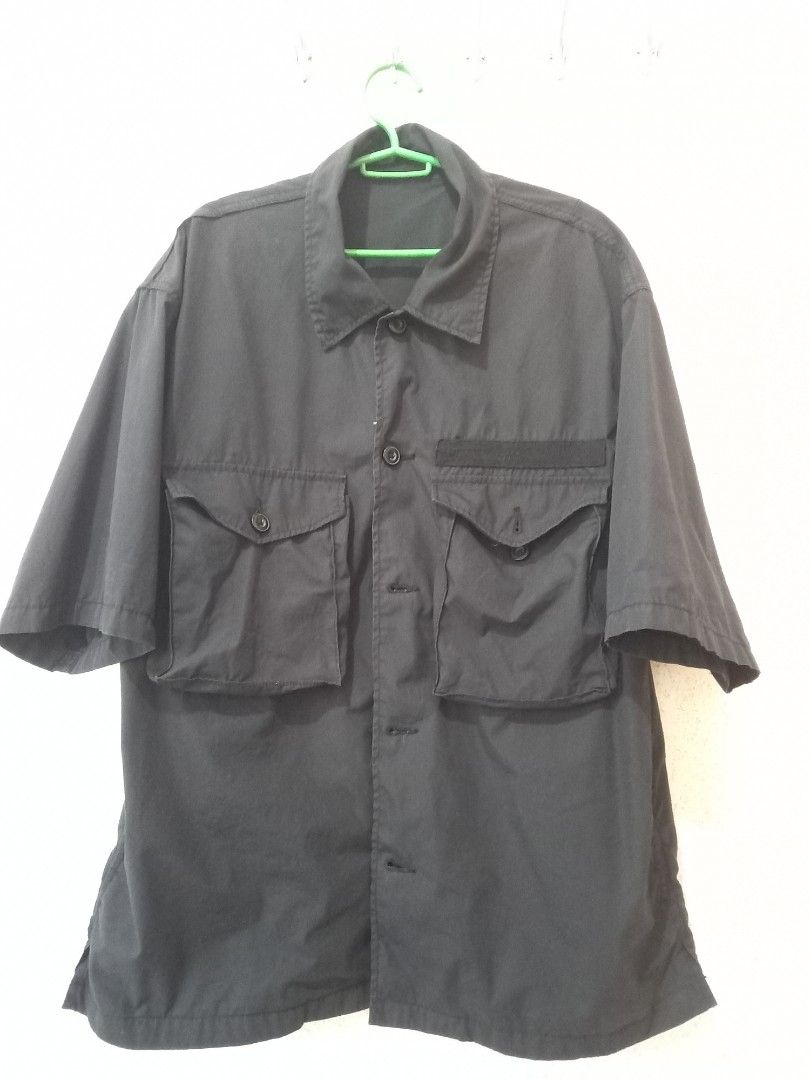 GU Japan Utility Polo, Men's Fashion, Tops & Sets, Tshirts & Polo ...