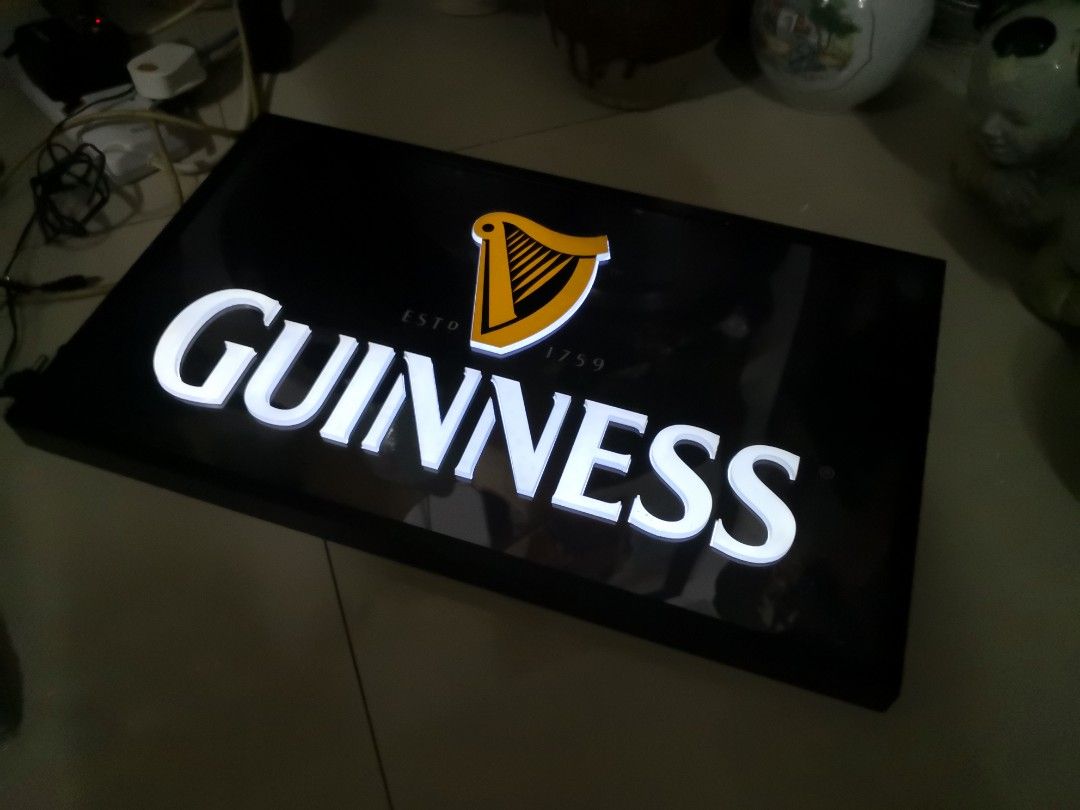 Guinness Light Up Signage, Hobbies & Toys, Collectibles & Memorabilia ...