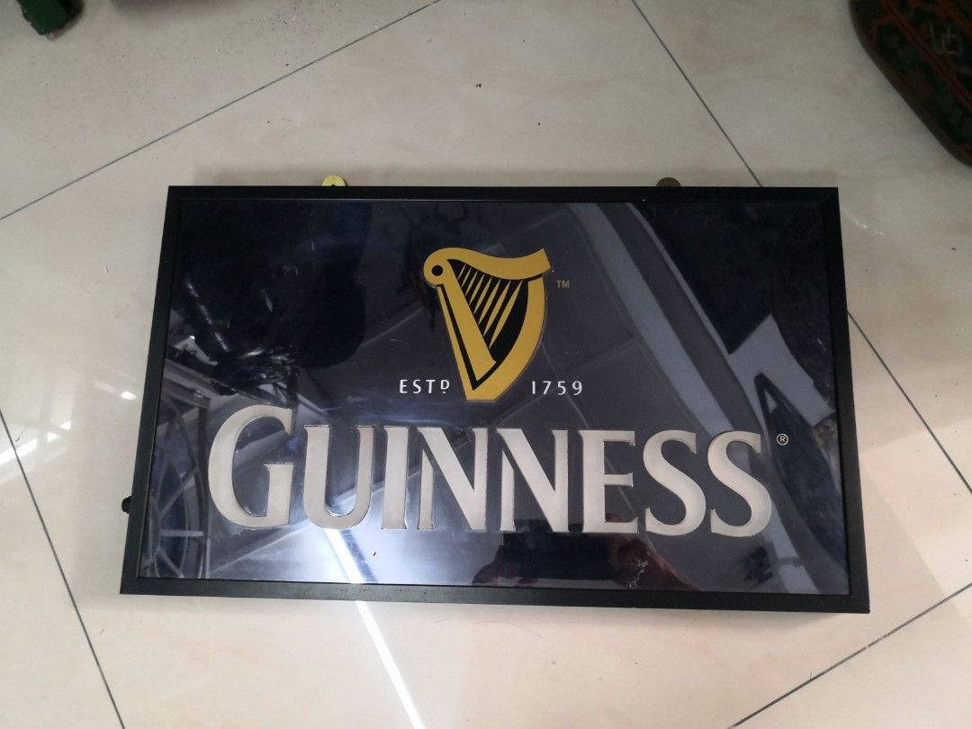 Guinness Light Up Signage, Hobbies & Toys, Collectibles & Memorabilia ...