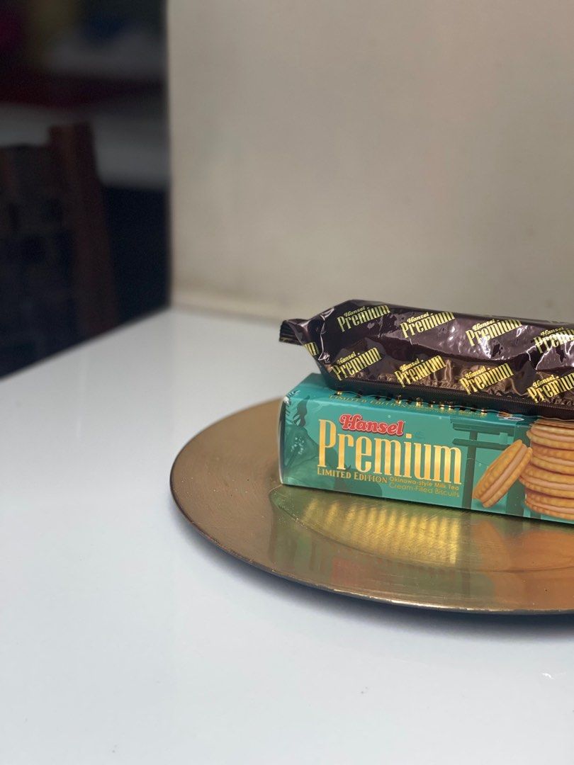 HANSEL PREMIUM okinawa style milk tea flavor biscuits, Food & Drinks ...