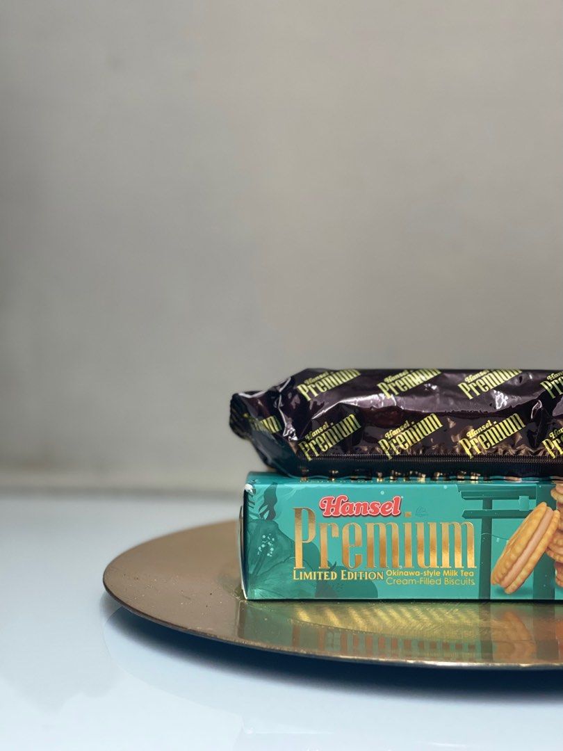 HANSEL PREMIUM okinawa style milk tea flavor biscuits, Food & Drinks ...