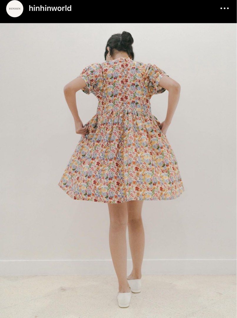 Hinhin Hiraya Dress in Red Floral, Women's Fashion, Dresses & Sets, Dresses on Carousell