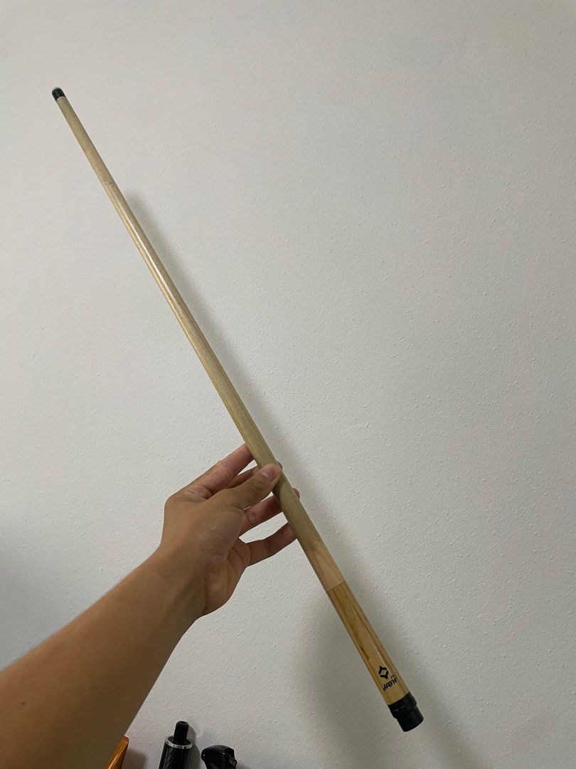 HOW cues break cue with extra carbon shaft, Sports Equipment, Sports ...