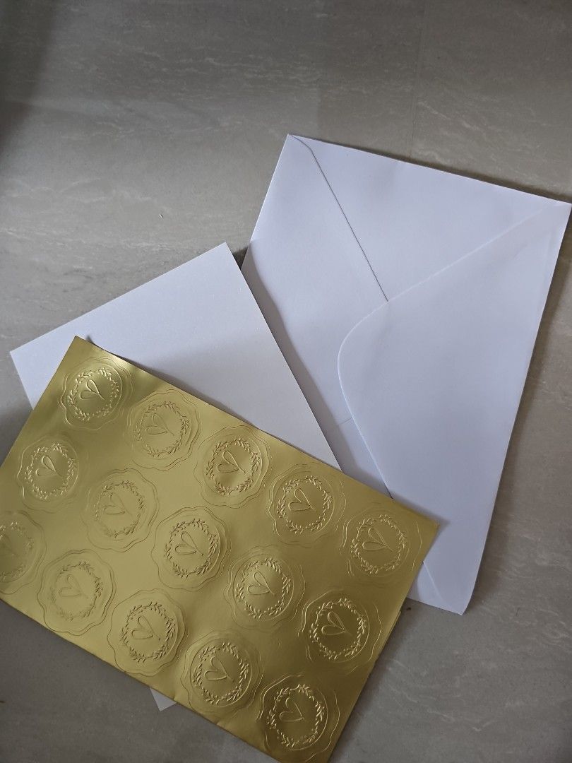 Invitation card holder, Everything Else on Carousell